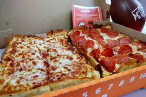 NFL Dipper Pizza de Little Caesars da sabor a la temporada de fútbol ...